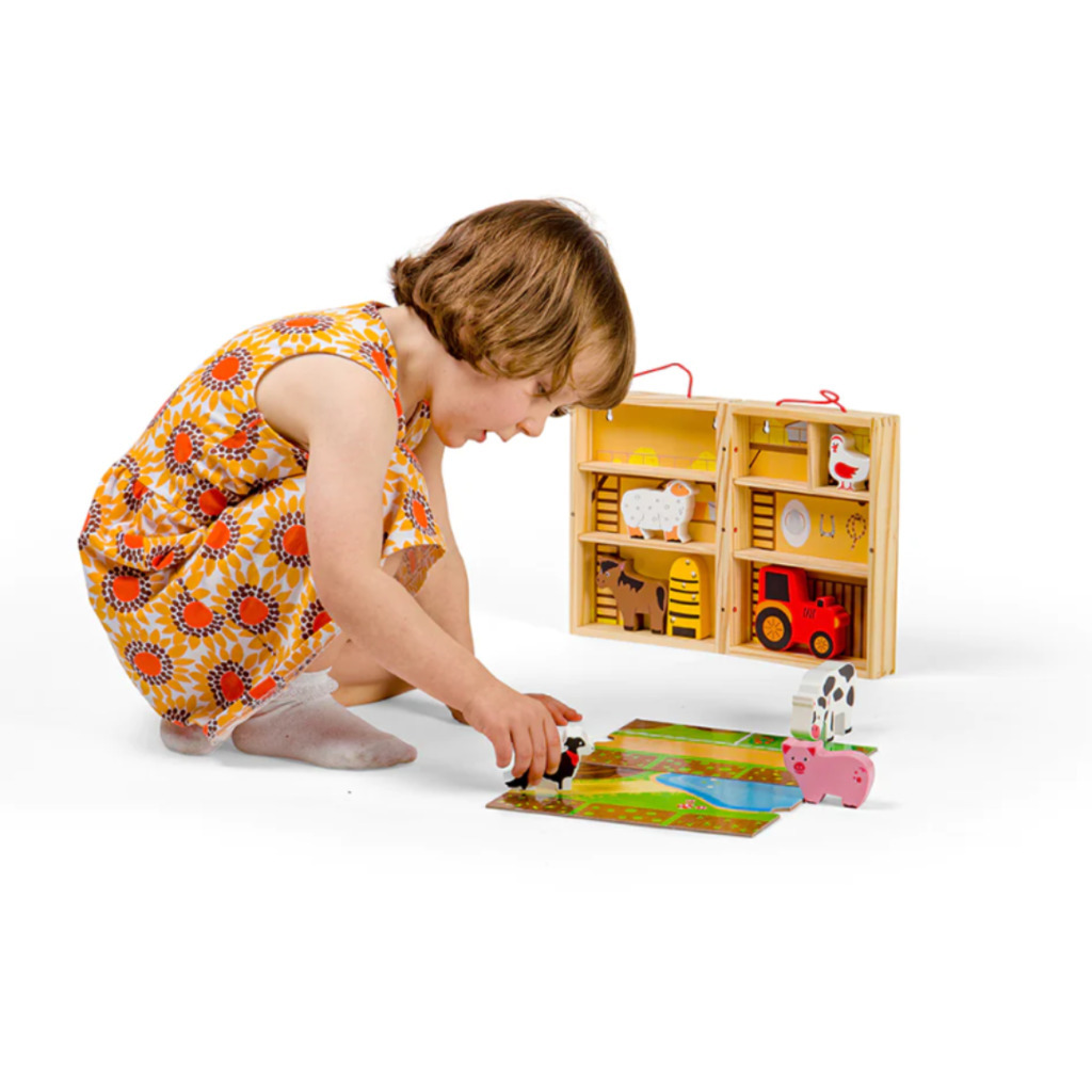 Bigjigs - Farm Animal Play Box - Toy Dubai (Toys MENA LLC)