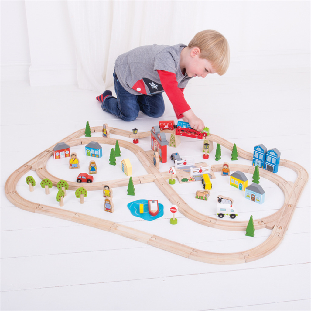 Bigjigs - Town and Country Train Set - Toy Dubai (Toys MENA LLC)