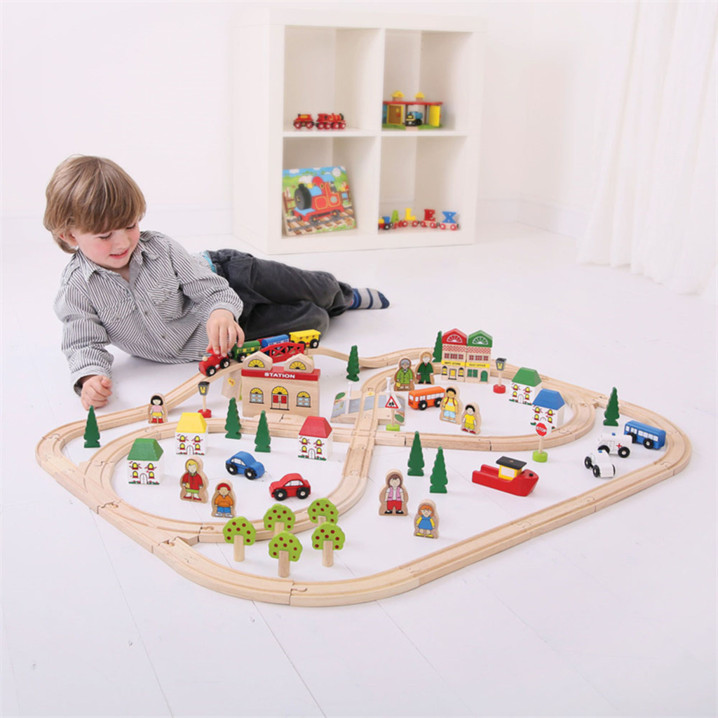 Bigjigs - Town and Country Train Set - Toy Dubai (Toys MENA LLC)