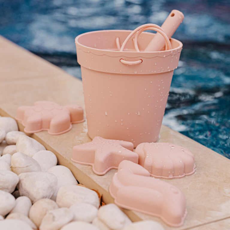 Silicone Beach Bucket and Spade 6 Pc Set - Pink Sand - Toy Dubai (Toys ...