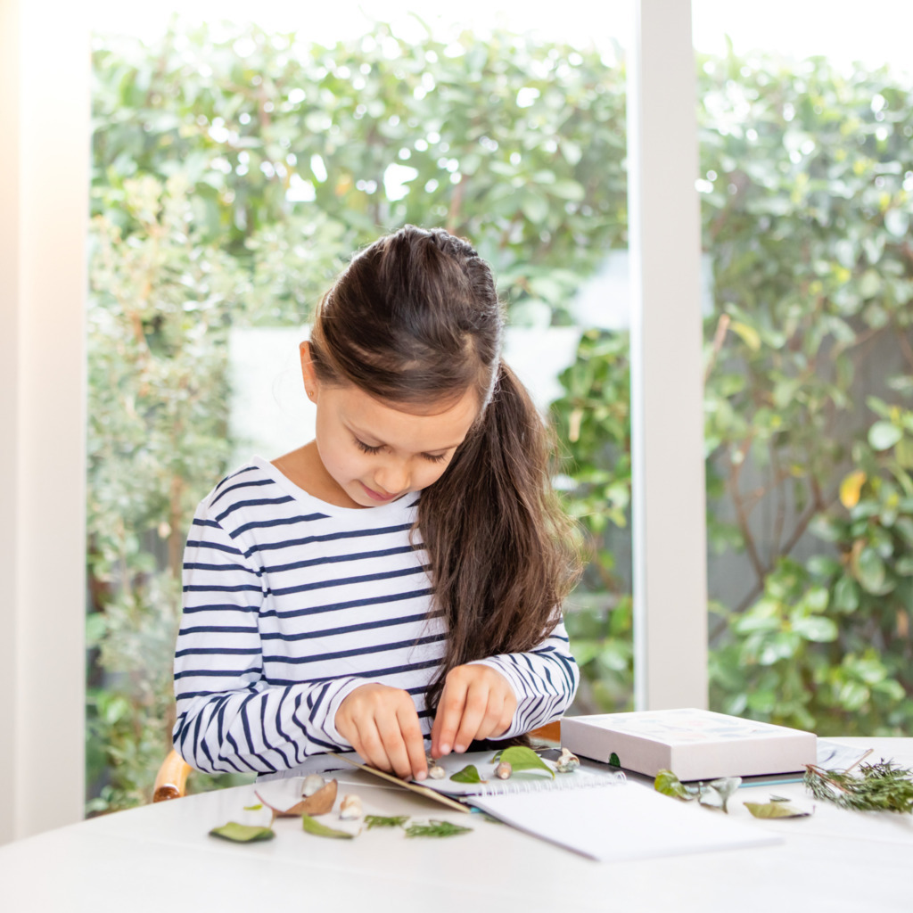 Outdoor Activity Set - Back to Nature - Toy Dubai (Toys MENA LLC)