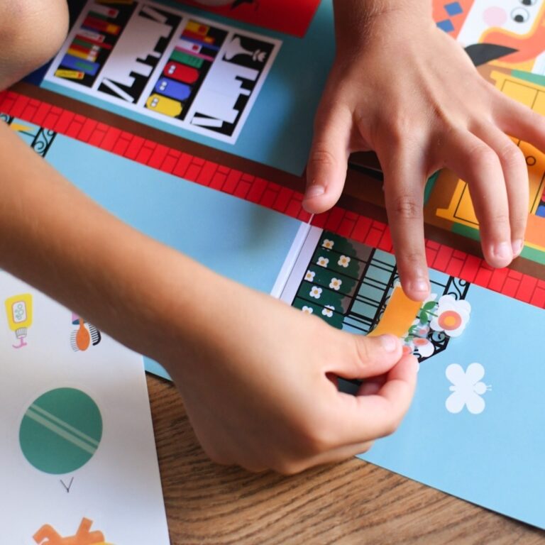 Sticker Poster Discovery - Home - Toy Dubai (Toys MENA LLC)