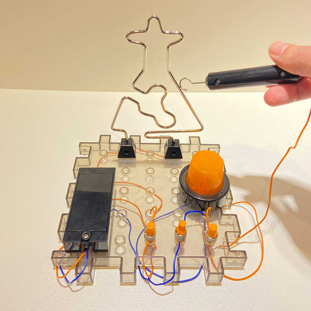 Discovery Mindblown - Toy Circuitry Action Experiment - Wire Trap - Toy ...