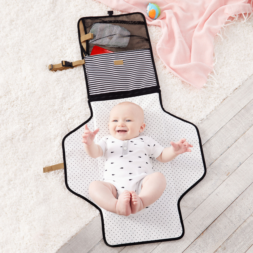 SkipHop - Pronto Changing Station - Black/White Stripes - Toy Dubai ...